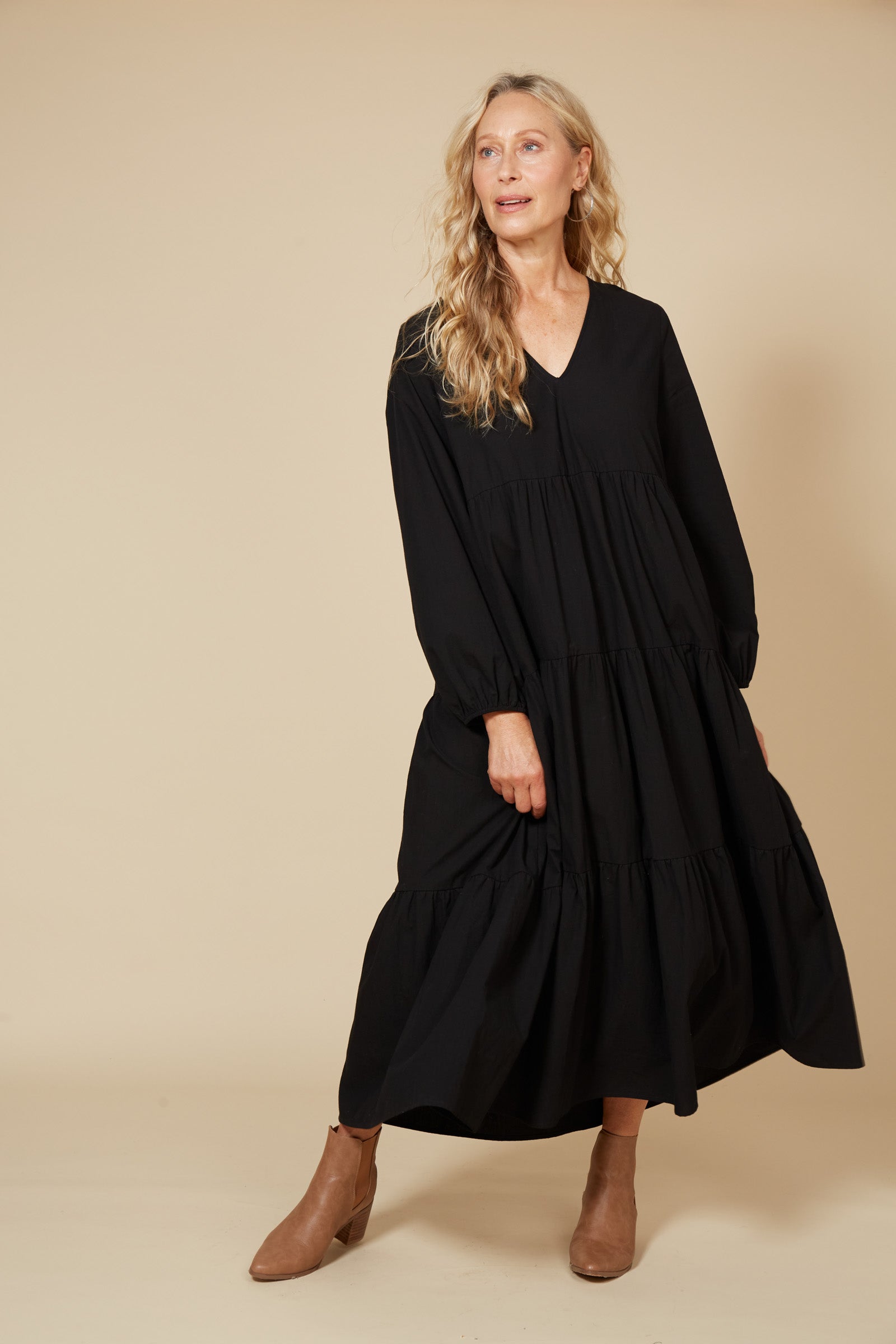 Studio Tiered Maxi - Ebony – Whistling Dixie NZ